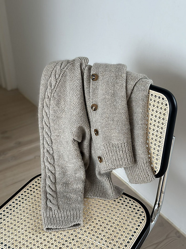 Ravelry: Braidy Loop Cardigan pattern by Other Loops_