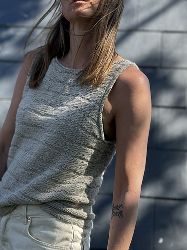 Ravelry: Tide_Loop_Top pattern by Other Loops_