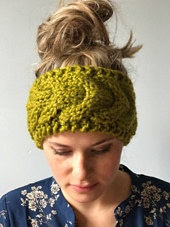Ravelry: Cable Earwarmer pattern by Otter's Grove