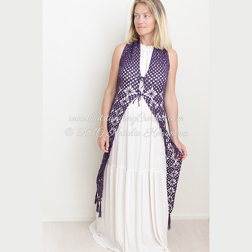 Ravelry: Maxi Halter Cardigan pattern by Natalia Kononova