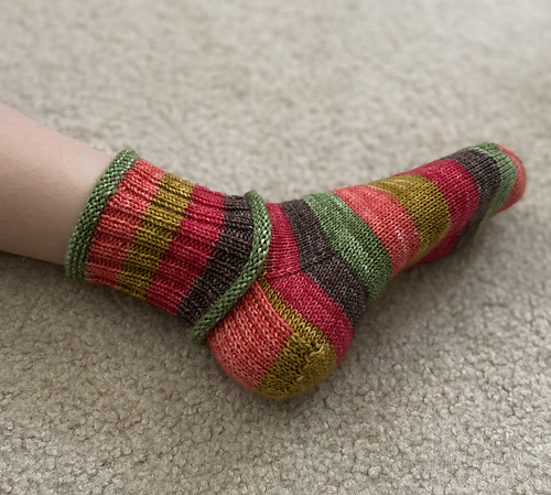 Ravelry: A Series of Tubes pattern by Sarah Jordan