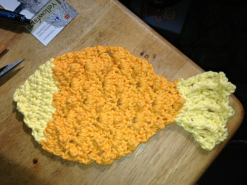 Ravelry: Tropical Fish Dishcloth pattern by Lily / Sugar'n Cream
