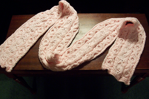 Ravelry: A Hug for Snickers pattern by Laura Wilson-Martos