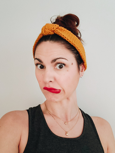 Ravelry: Kelly Knotted Headband pattern by Pacific Knot