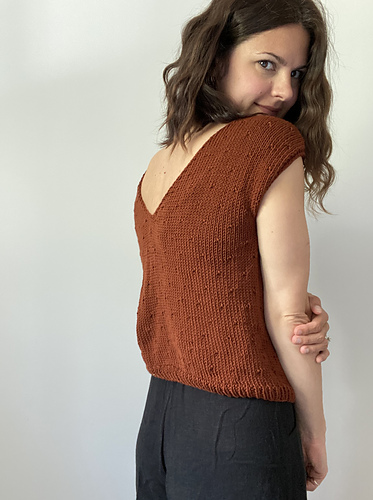 Ravelry: Amess Tee pattern by Pacific Knot