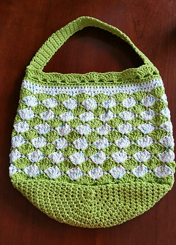 Ravelry: Seashell Wishes Market/Beach Bag pattern by Pamela Bastian
