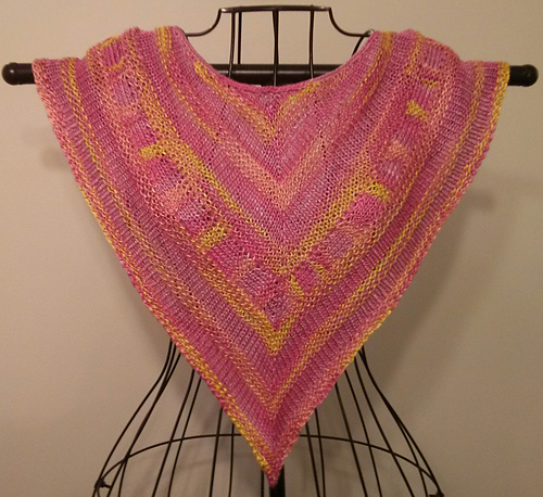 Ravelry: Egyptian Scarf pattern by Iris Schreier