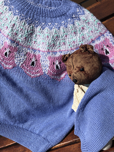 Ravelry: Bear yoke sweater adult pattern by Yana Markevich