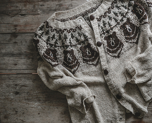 Ravelry: Bear yoke sweater adult pattern by Yana Markevich