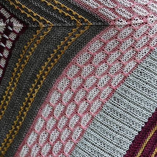 Ravelry: Coming Together pattern by Lisa K. Ross