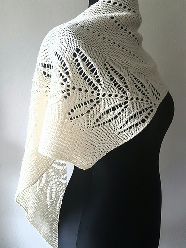 Ravelry: Silverleaf pattern by Lisa Hannes