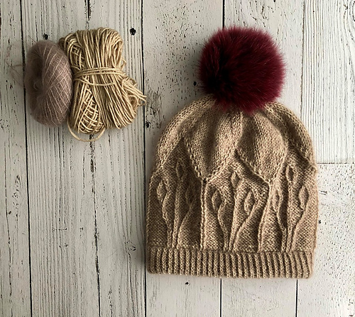 Ravelry: Tuque Astrid pattern by Isabelle Allard