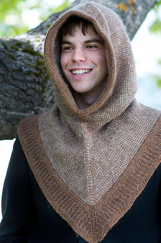 Ravelry: Robin's hood (English and Swedish versions) pattern by Patrick ...