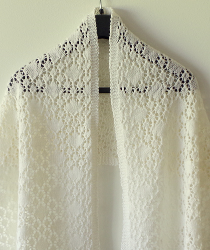 Ravelry: Shawl of Solitaire pattern by Mari-Liis Hirv