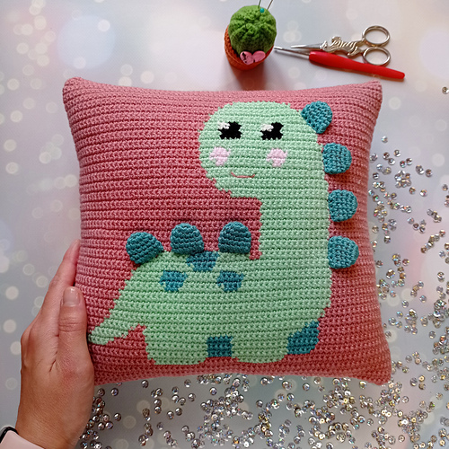 Ravelry: Dinosaur pillow pattern by Maryna Vershynina