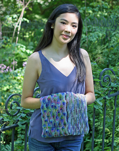 Ravelry: Bacchus Cowl pattern by Patty Lyons