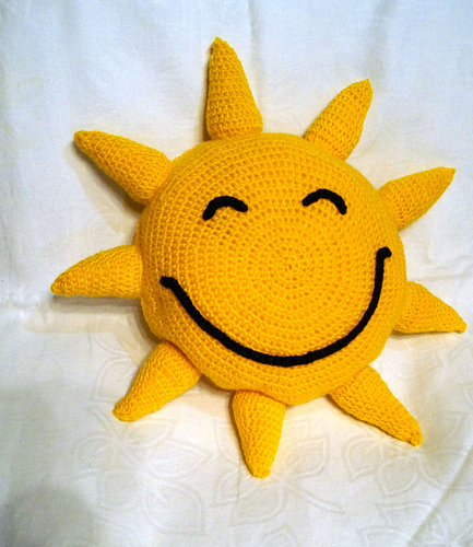 Ravelry: Sun Pillow pattern by Paula Tant
