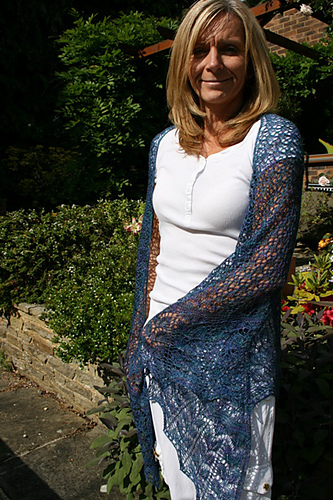 Ravelry: Vesper pattern by Paulina Popiolek