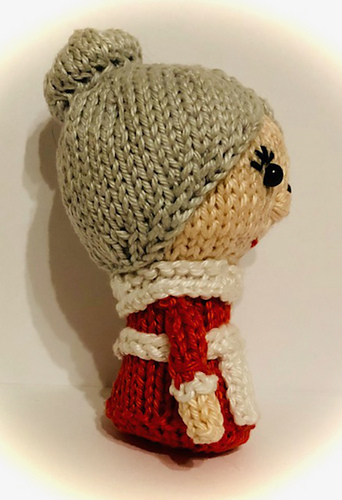 Ravelry: Christmas Set 1 Santa, Mrs.Claus, Elf and present pattern by ...