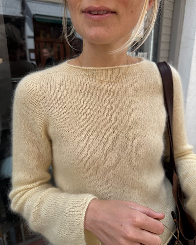 Ravelry: Ivy Blouse pattern by PetiteKnit