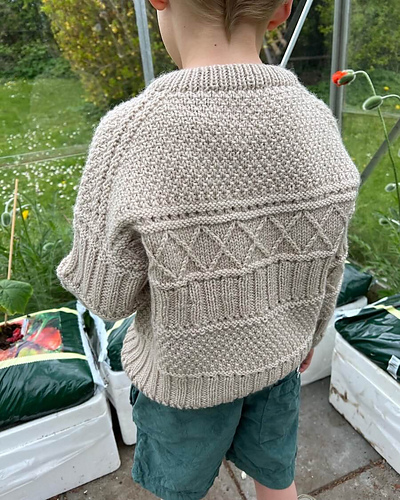 Ravelry: Ingrid Sweater Junior pattern by PetiteKnit
