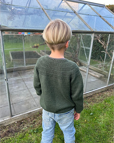 Ravelry: Anker's Sweater pattern by PetiteKnit