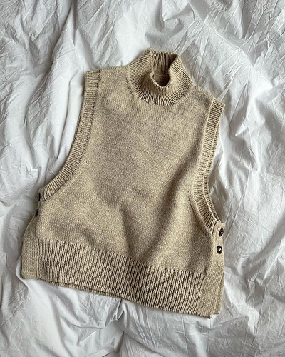 Ravelry: Lulu Slipover pattern by PetiteKnit
