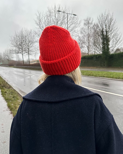 Ravelry: Weekend Hat pattern by PetiteKnit