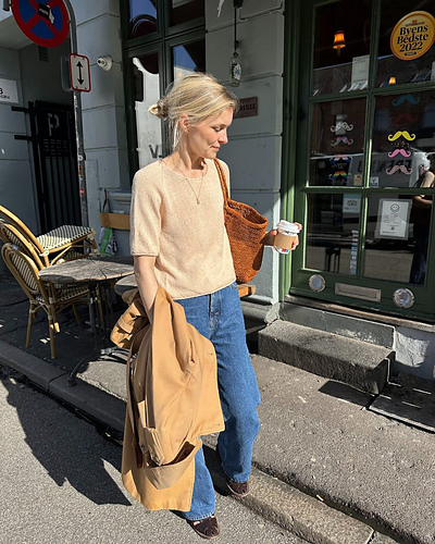 Ravelry: Cumulus Tee O-neck pattern by PetiteKnit