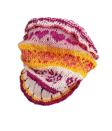 Ravelry: Sonnet cowl pattern by Petra Breakstone