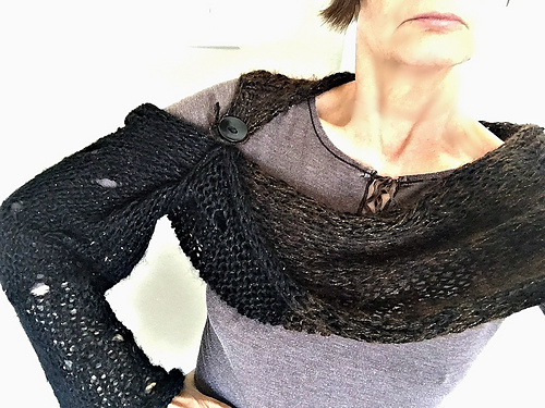 Ravelry: Madu pattern by Petra Breakstone