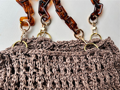 Ravelry: Raffi bag pattern by Petra Breakstone