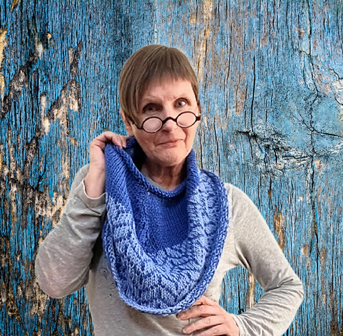 Ravelry: On edge cowl pattern by Petra Breakstone