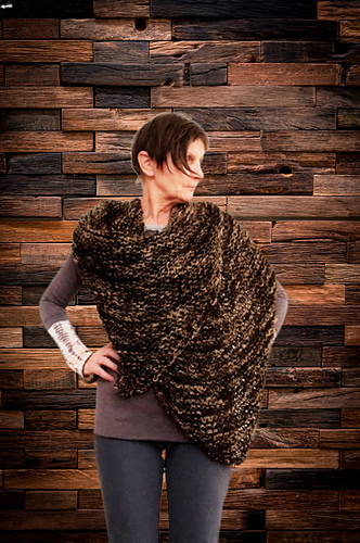 Ravelry: Get wrapped pattern by Petra Breakstone