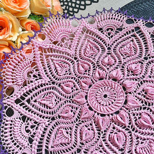 Ravelry: Vanessa pattern by Eduard Petrushin