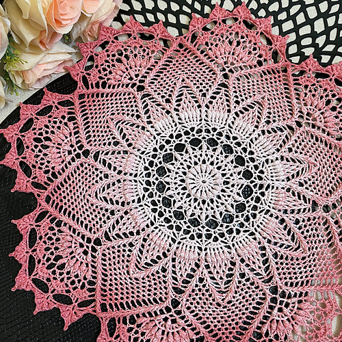 Ravelry: Laura Doily pattern by Eduard Petrushin