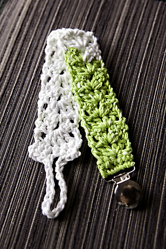 Ravelry: V-Stitch Binky/Pacifier Clip pattern by Lauren Whitney