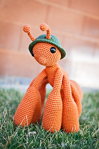 Ravelry: G.I. Ant pattern by Lauren Whitney