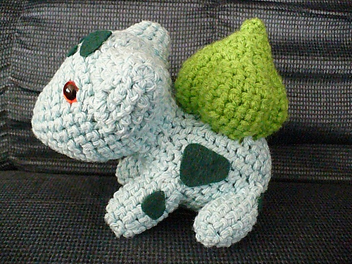 Ravelry: Bulbasaur Amigurumi Pattern pattern by Heather Vandermeer
