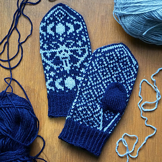 Ravelry: Moonlit Moth Mittens 2 pattern by Sarah Louise Jackson