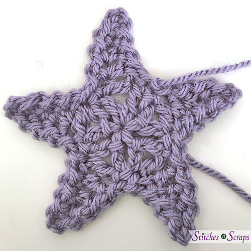 Ravelry: Star Applique pattern by Pia Thadani