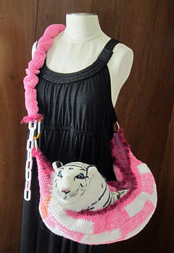 Ravelry: Haute Couture Dog Sling pattern by Robin Abdullah