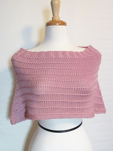 Ravelry: Simple Capelet pattern by Jennifer Murphy