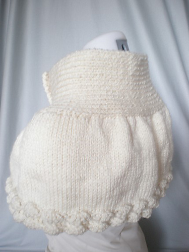Ravelry: The Jackie O Wrap Pattern pattern by Katie Harmon