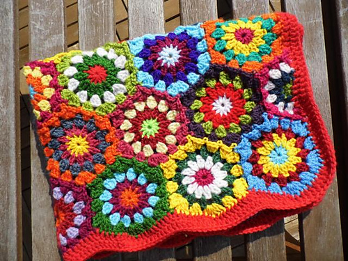 Ravelry: Upcycled RetrO HeXagoN Afghan pattern by Sandra Guggenberger