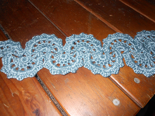 Ravelry: Ruffle Necklace Scarf pattern by Lion Brand Yarn