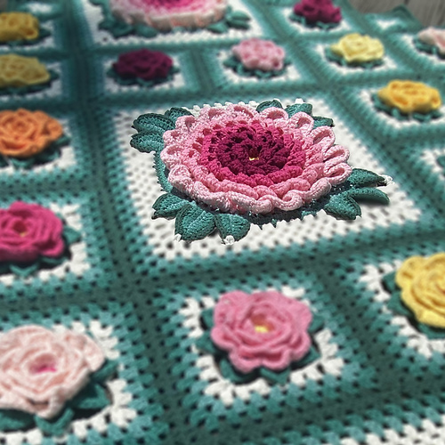 Ravelry: Itoh Peony CAL pattern by Jane Zane