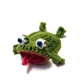 Ravelry: A Frog Coaster pattern by Dani Joan