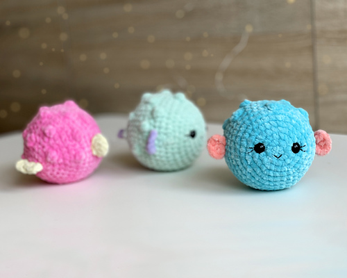 Ravelry: Puffer Fish pattern by Marina Emelianova