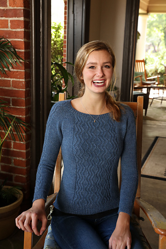 Ravelry: 3313 Woman's Raglan Pullover pattern by Jennifer Owens